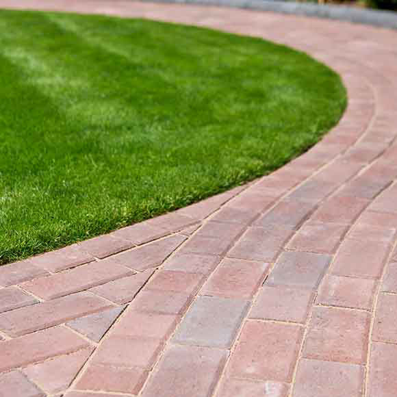 Omega Block Paving 200x100x50mm Brindle | Pattrick & Thompsons